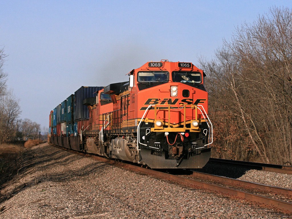 BNSF 1065